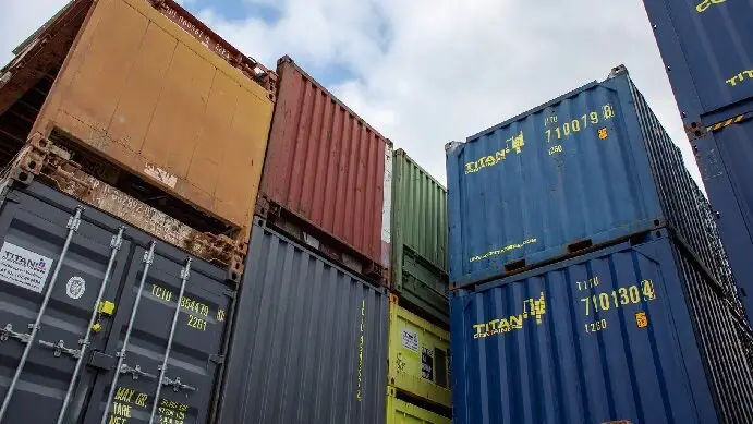 Container kaufen – neu oder gebraucht bei TITAN